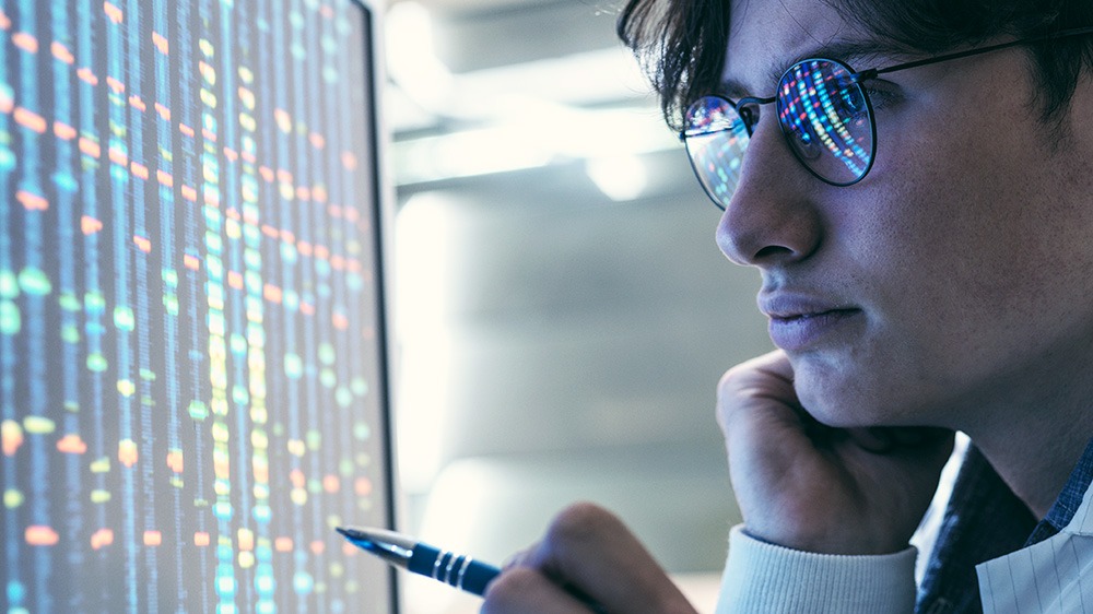 Data Analytics for Frontier Firms: Real Growth is Data-based